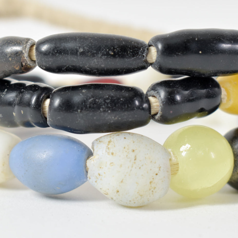 Bohemian and Venetian Mixed Trade Beads – Africa Direct