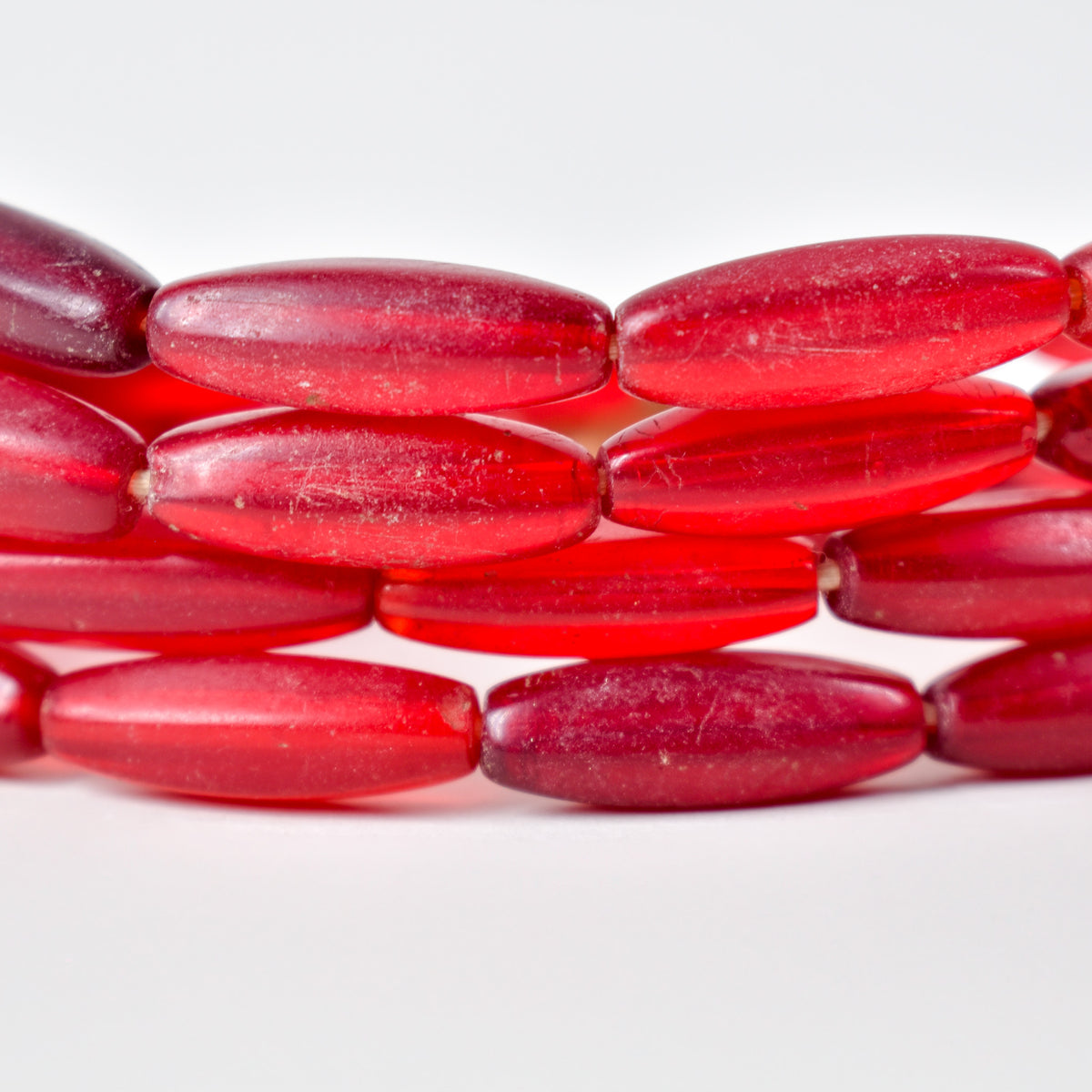 Bohemian Faceted Red Trade Beads Small 32-34 Inch – Africa Direct