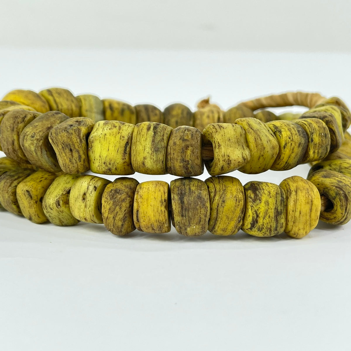 Hebron Yellow Trade Beads – Africa Direct